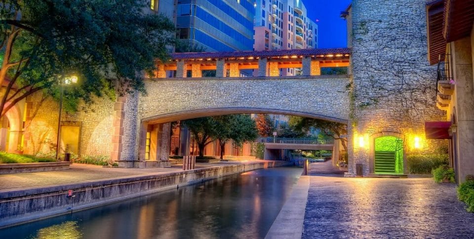 23 Incredible Things to Do in Irving, Texas - Happy To Be Texas