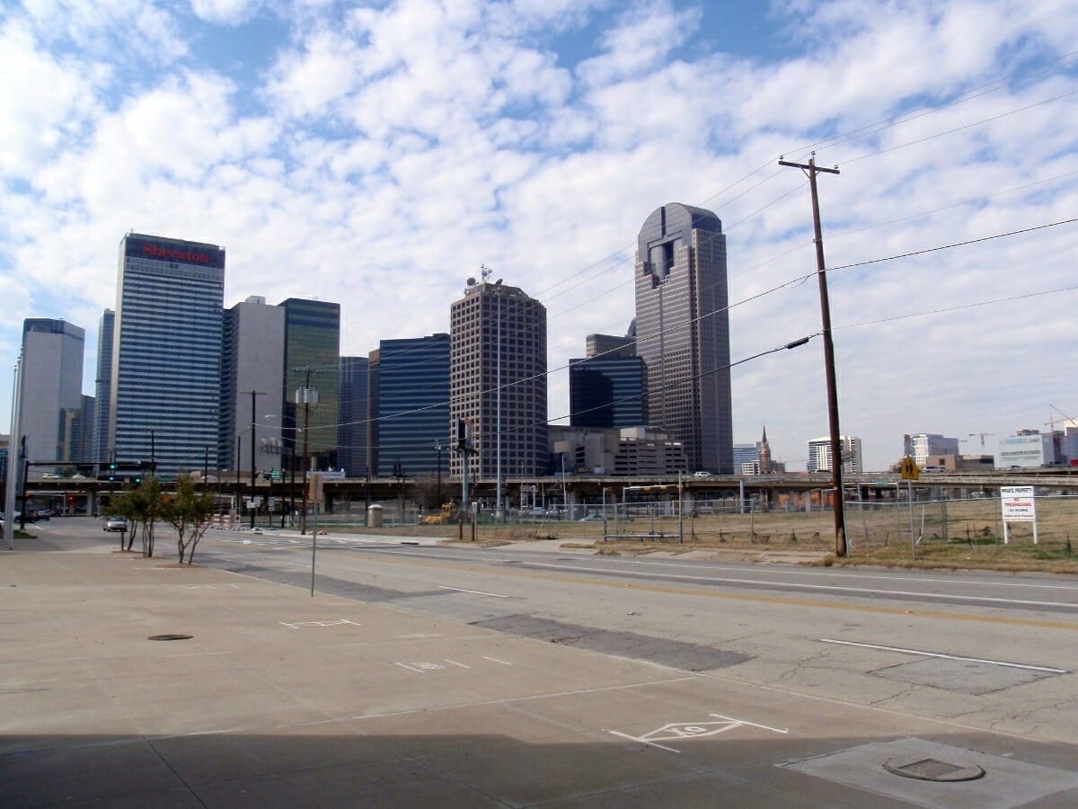 Ultimate One Day in Dallas Itinerary (must-use!) - Happy To Be Texas