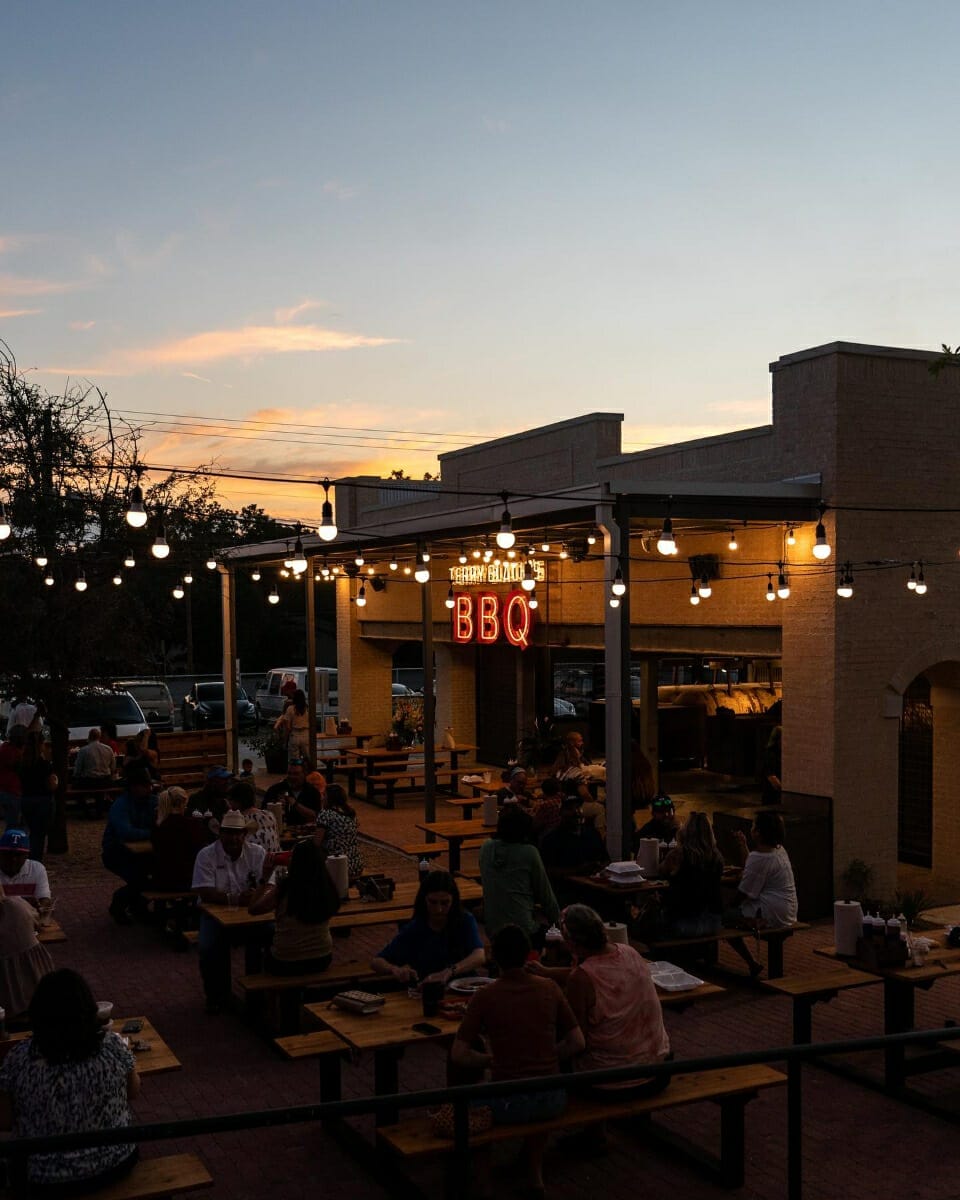 15 Best Barbecue Joints in Texas - Happy To Be Texas