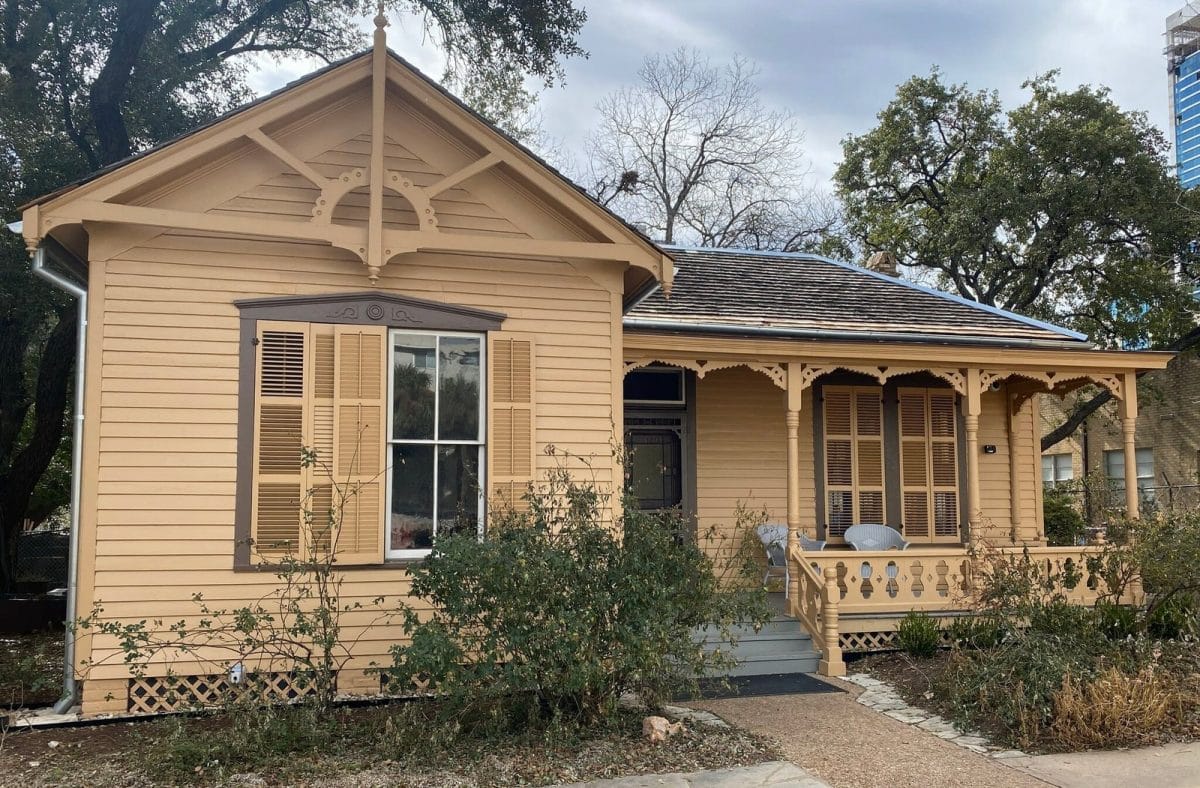 11 Iconic Historic Sites in Austin, Texas - Happy To Be Texas