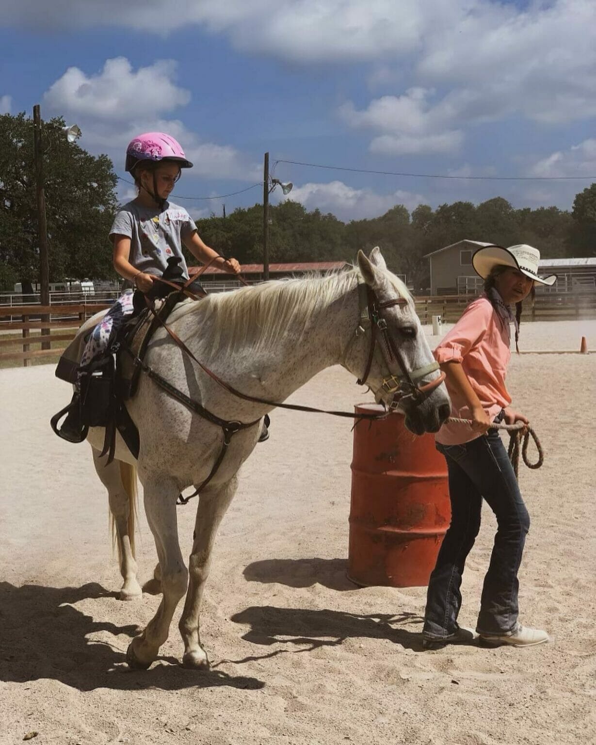 21 Best Places to Go Horseback Riding in Texas (2023) - Happy To Be Texas